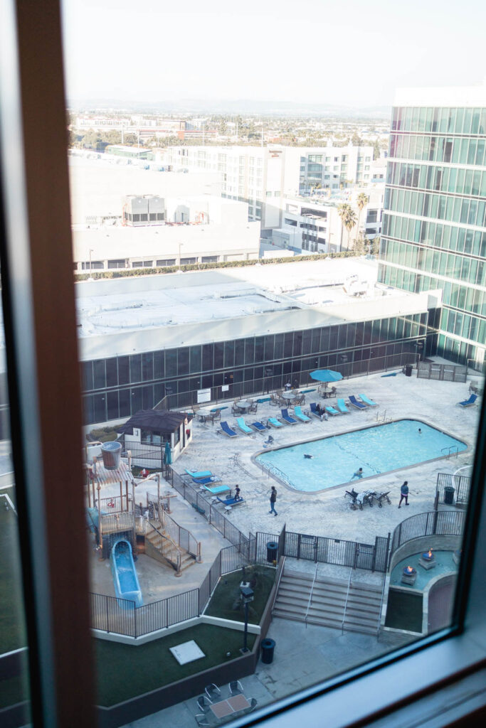 hotels near Disneyland: Hilton Anaheim Review - Little Dove Blog