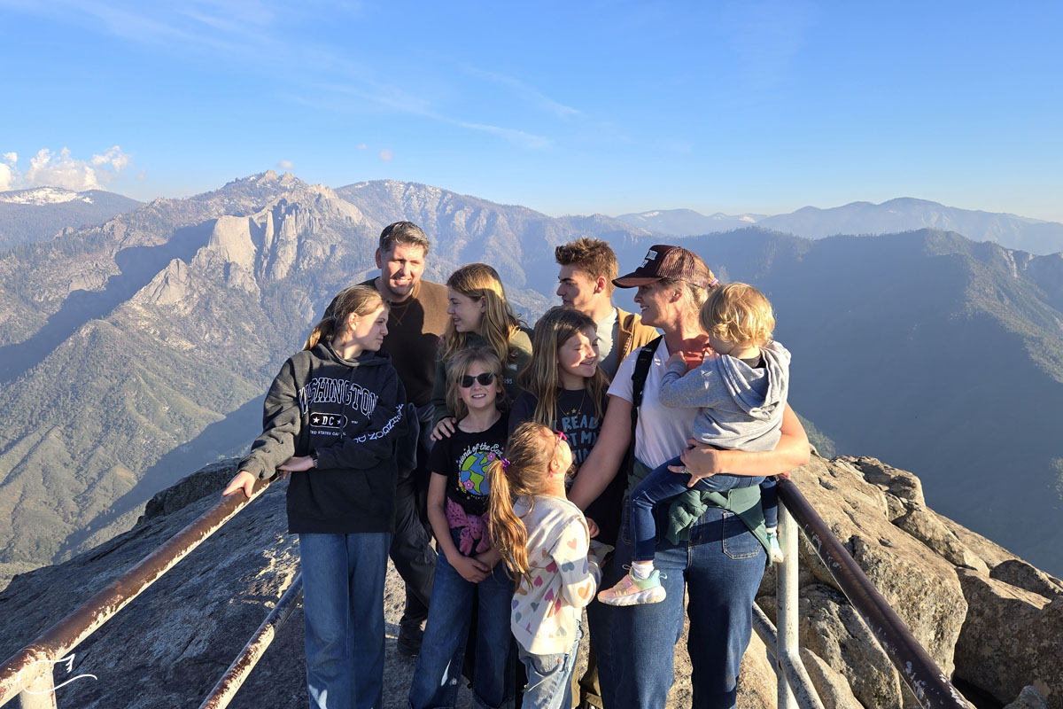 Sequoia and Kings Canyon with kids: tips for visiting - Little Dove Blog